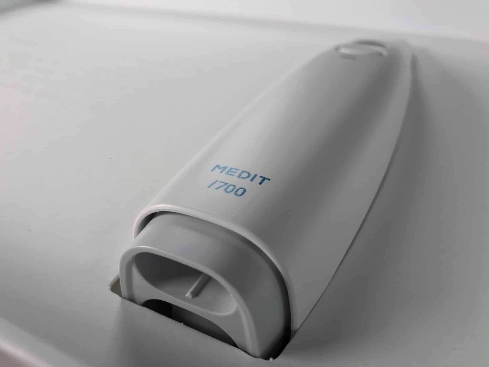 Medit i700 Intraoral Scanner - Arrange a Demo - Bristol CadCam