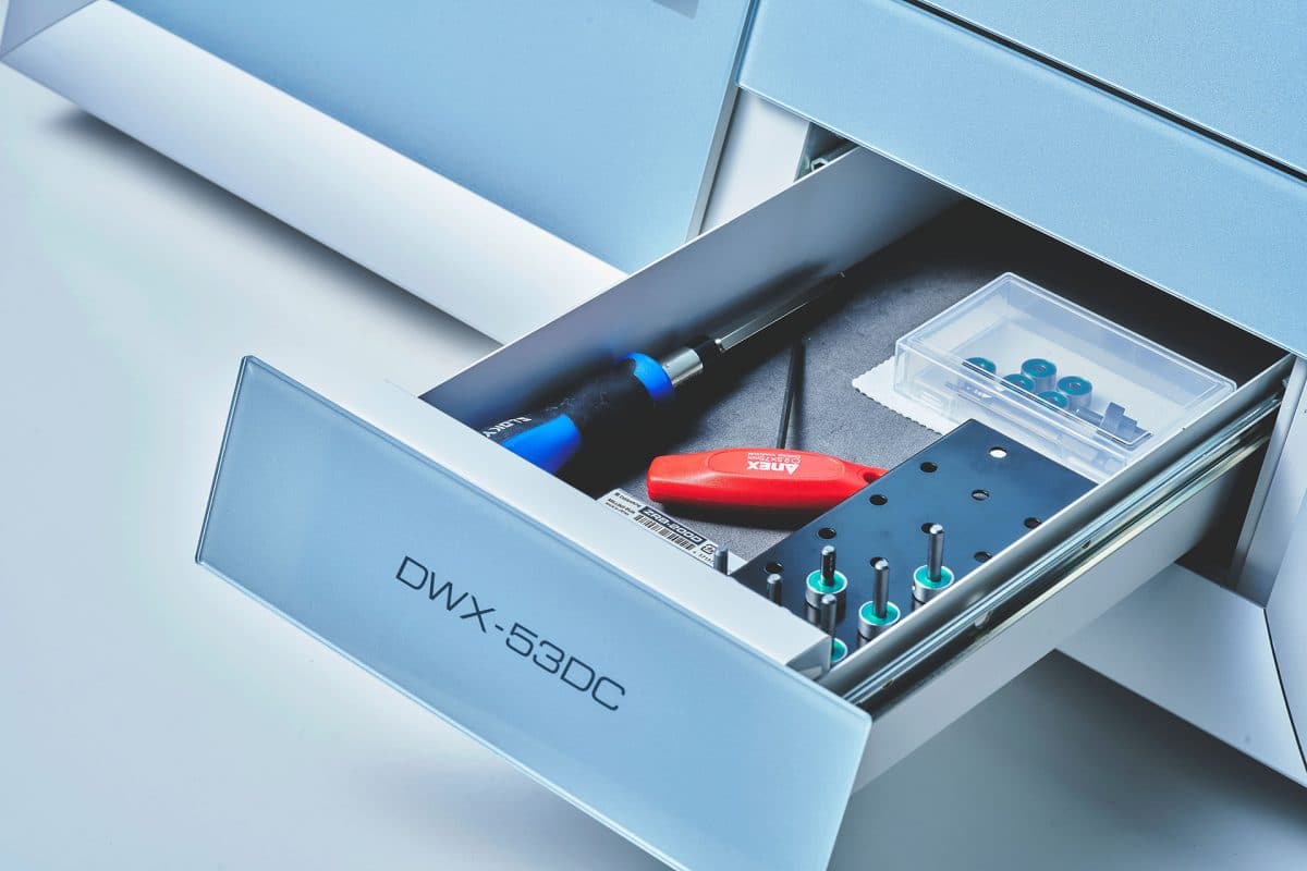 DGSHAPE DWX - 53 DC - DENTAL MILLING - Bristol CadCam